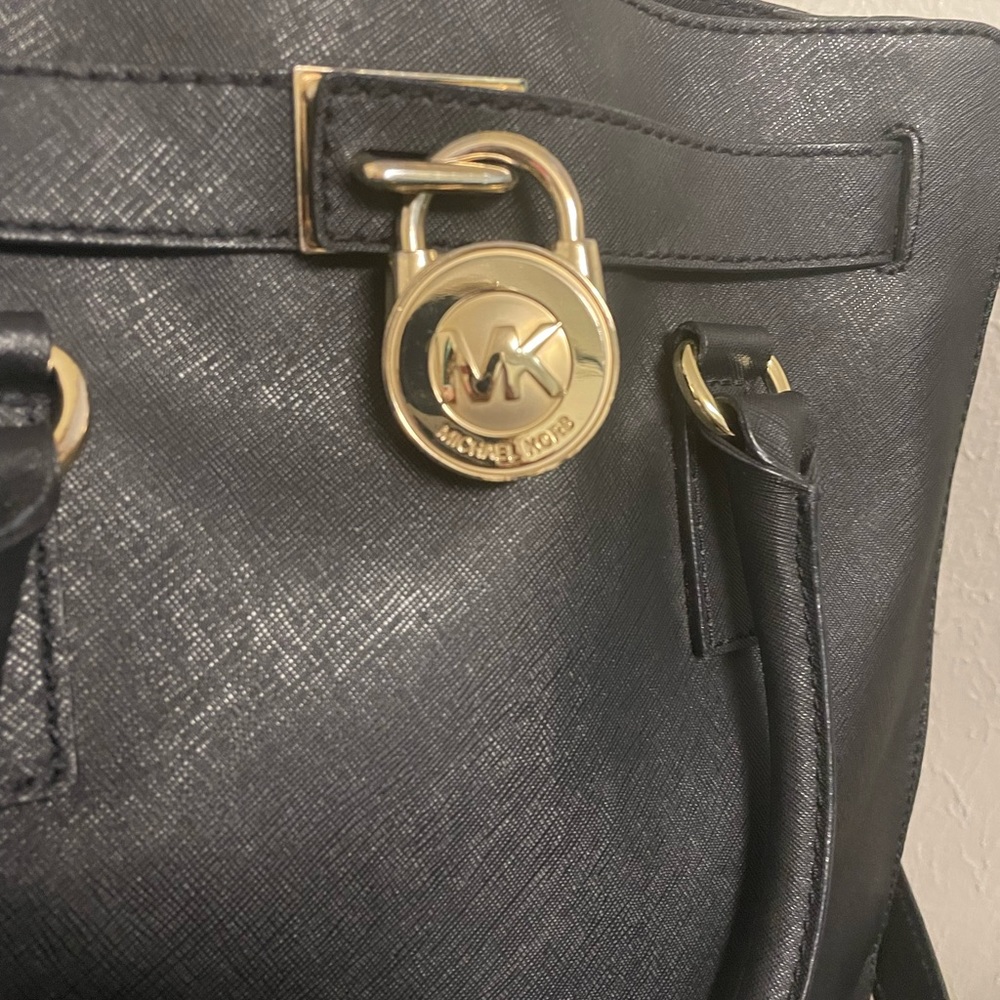Michael Michael Kors Lock And Key Black Purse - Gem